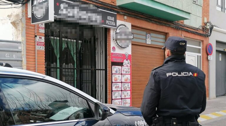 Kebab shop owner arrest - Olive Press News Spain