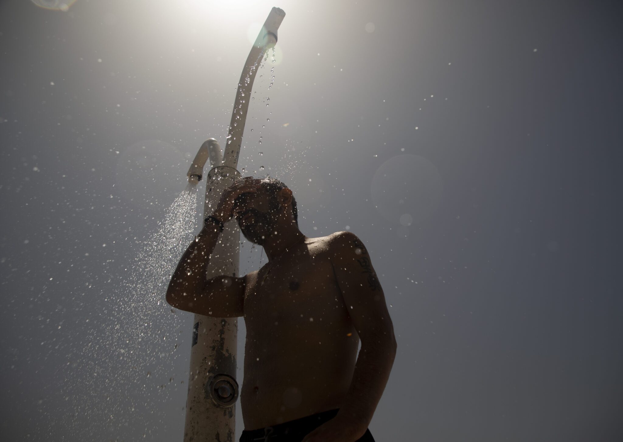 Is this the end for Spain's beloved beach showers? - Olive Press News Spain