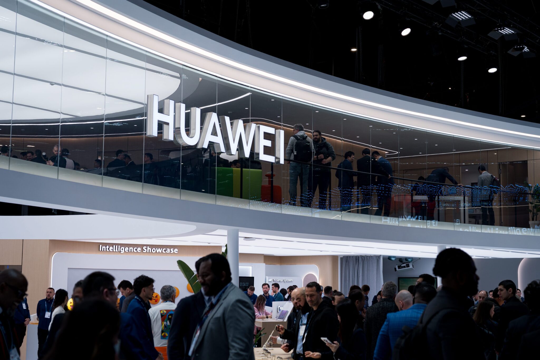 Spain abandons €10 million defence contract with Huawei: Madrid fears ...