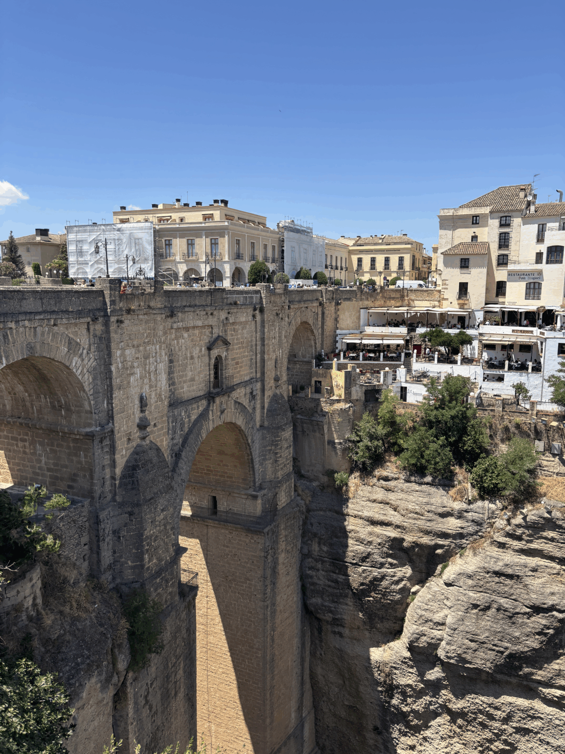Revealed: The 25 richest and poorest towns in Spain - Olive Press News ...