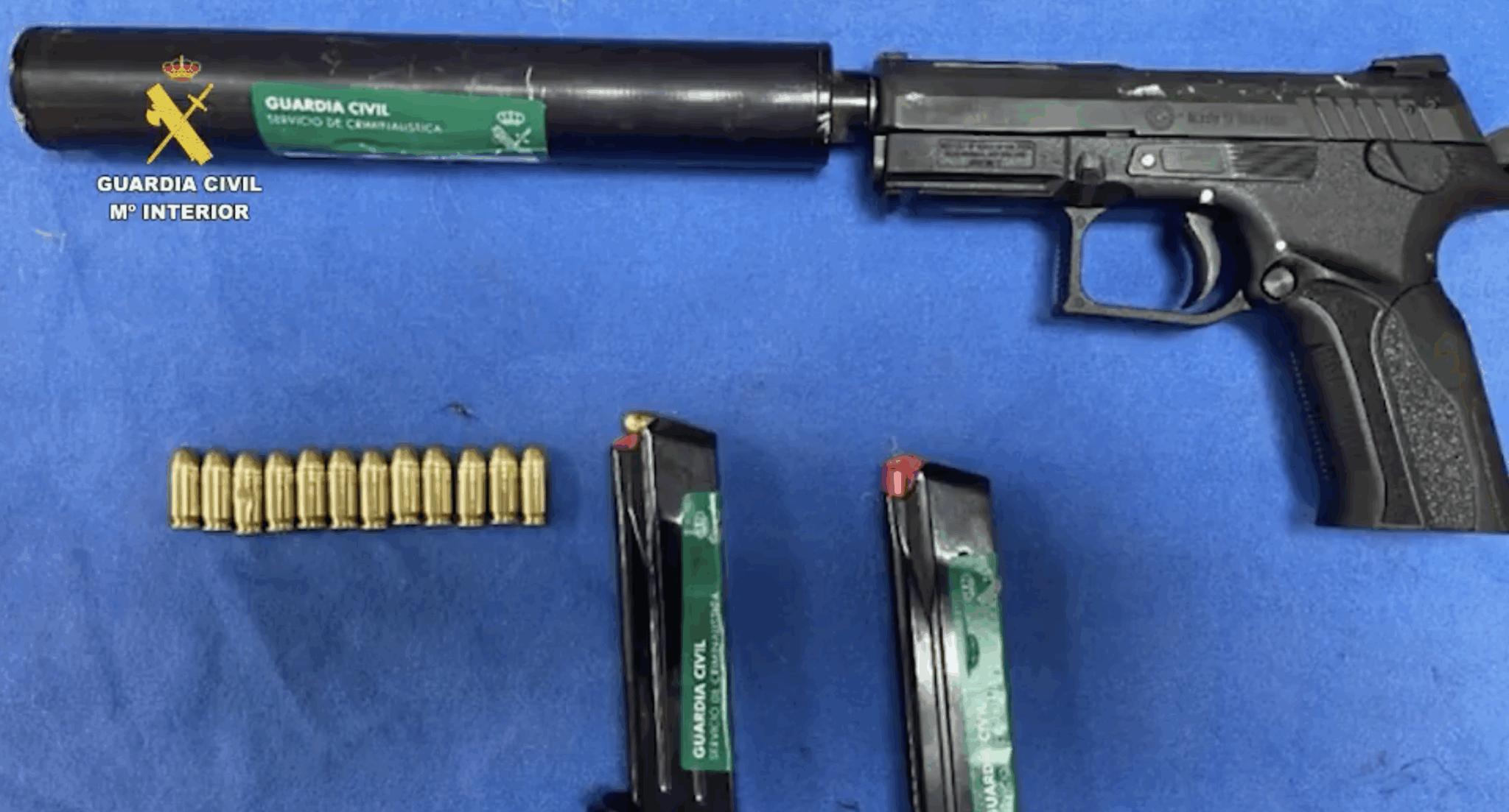 WATCH: Police frogmarch one of Europe's most wanted narco kingpins out ...