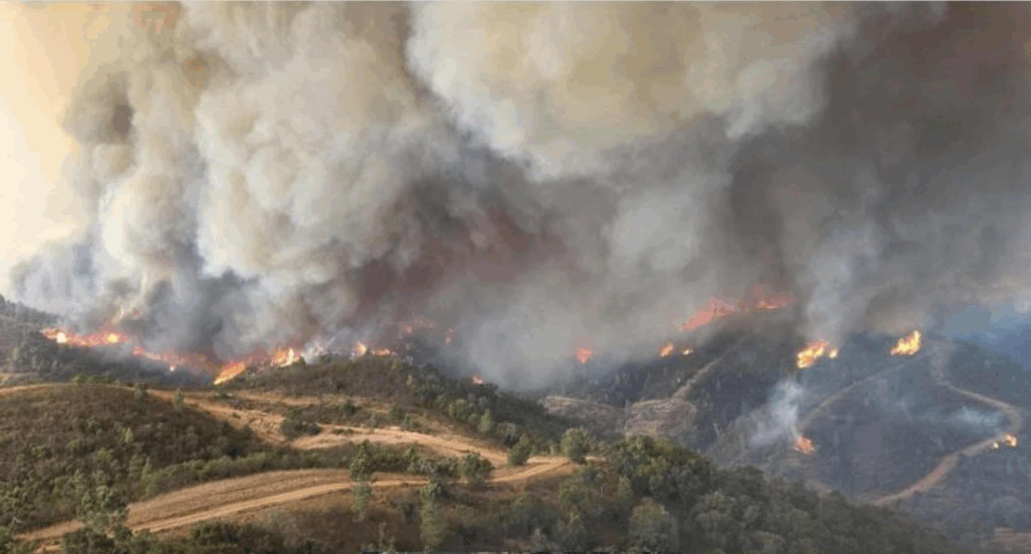 Huge fire breaks out near Portugal’s tourist hotspot Algarve