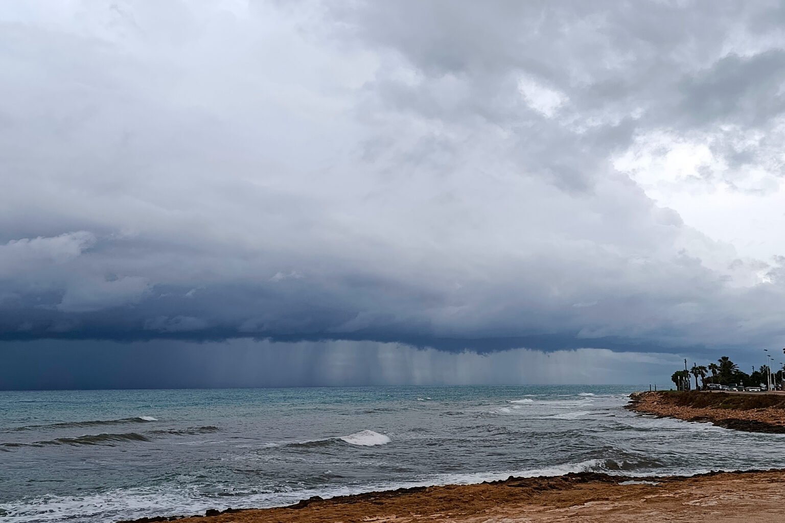 Orange weather alert: Heavy rain and ‘hurricane-force gusts’ expected ...