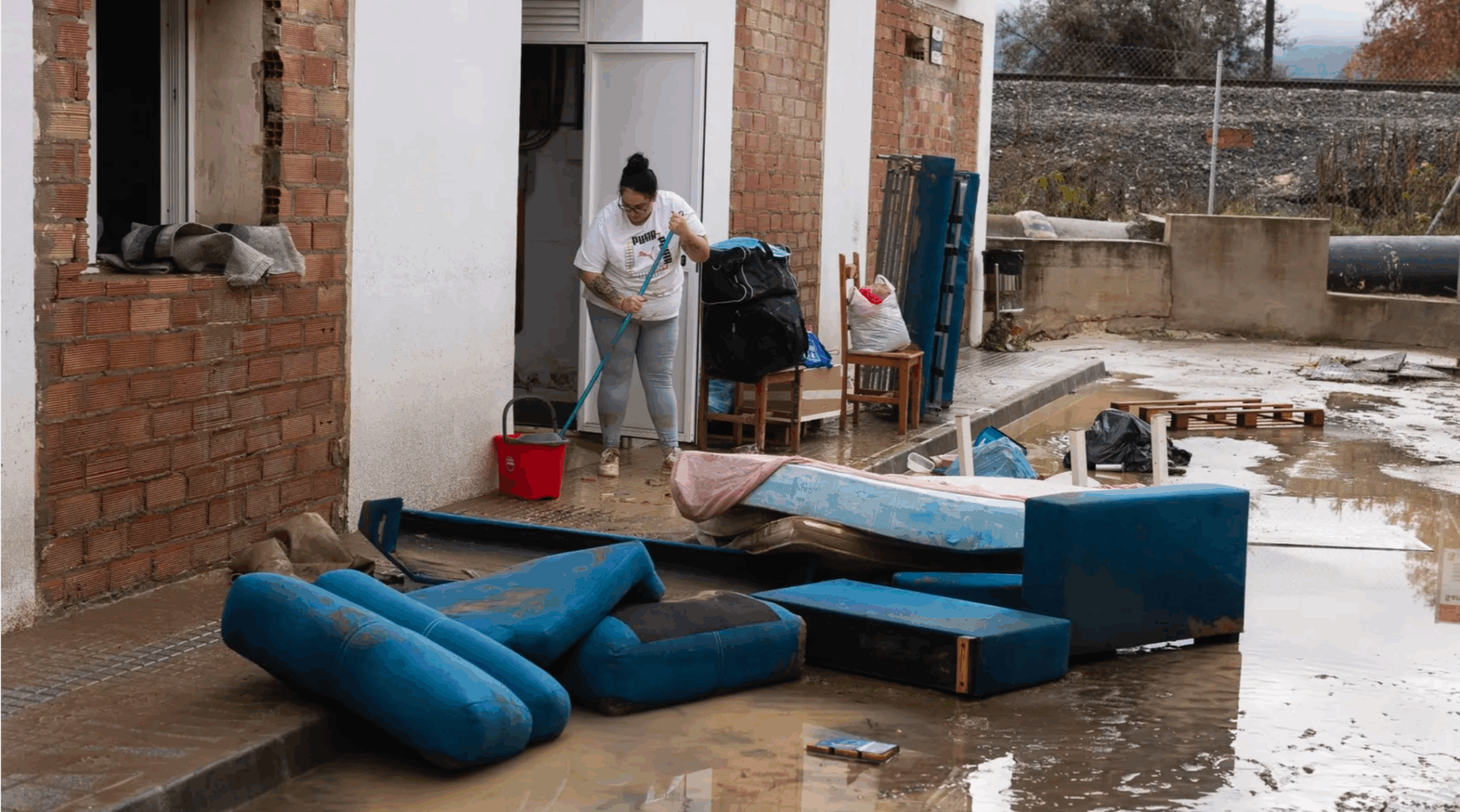 One dead and two missing as storm and floods rip through Costa del Sol ...