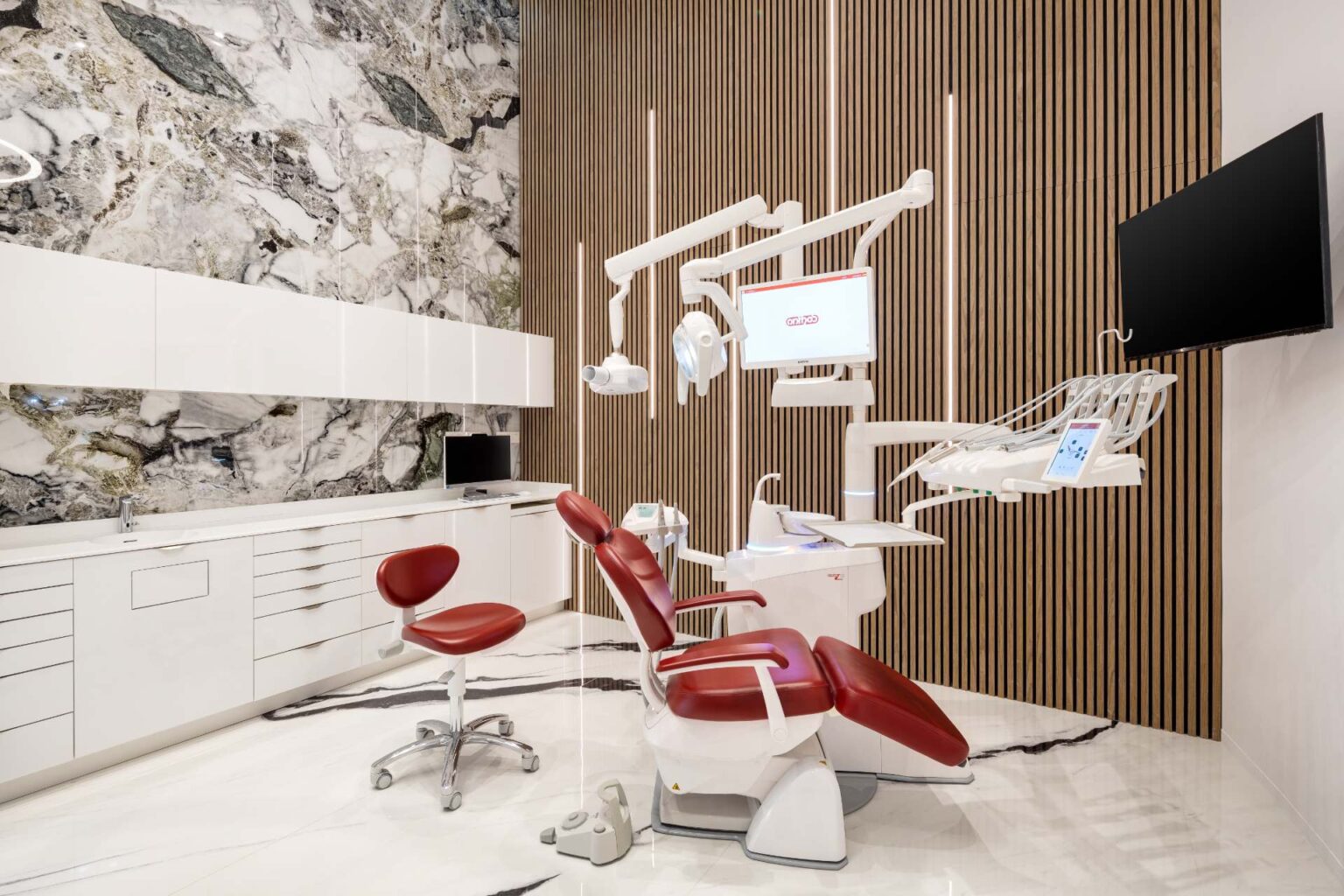 The Marbella Smile Revolution: High-Tech Precision at City Clinic