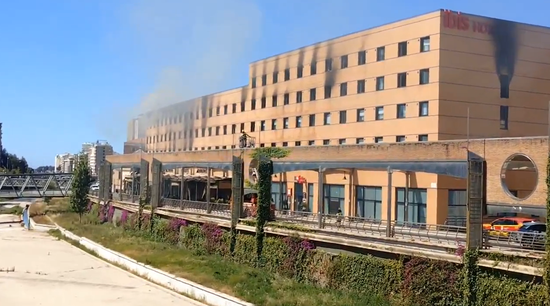 Malaga hotel fire reignites for the third time in three days